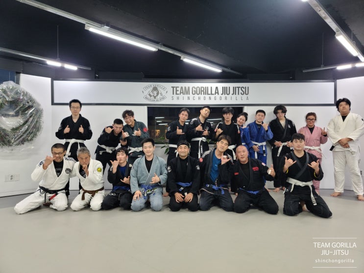 팀 고릴라주짓수 본관 용인수지 주짓수전문체육관 더위에 지치기 쉬운 날씨지만 주짓수전문체육관에서 건강하게 주짓수 하세요