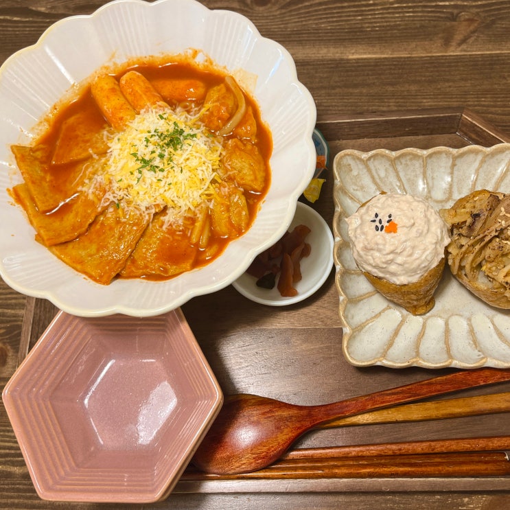 우리유부 북대맛집 전주 전북대 점심 메뉴 데이트 장소 분위기 있는 식당 가성비 떡볶이 유부초밥 네이버 블로그