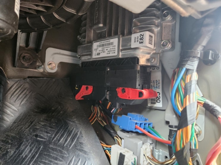 일산 그랜드 스타렉스 ECU고장 [P0643 센서 공급 전원 A-신호값 높음] : 네이버 블로그