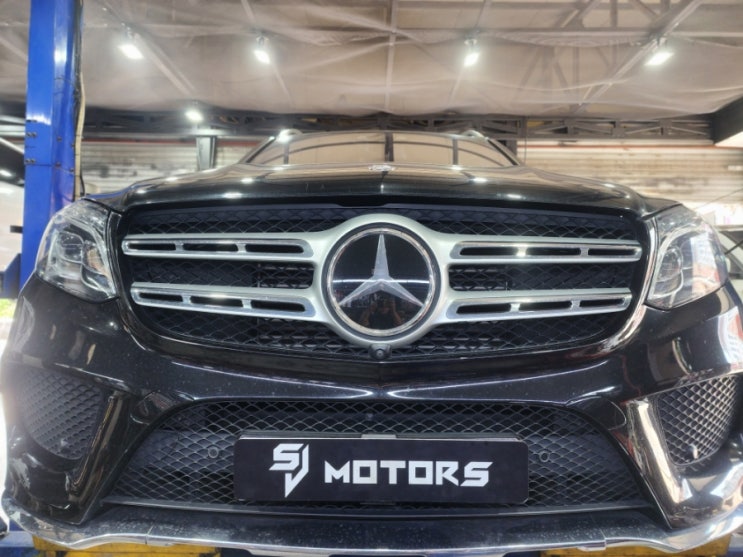 벤츠 Gls Cla 브레이크경고등 점등 제동시 소음발생 브레이크패드마모점검 디스크 라이닝 교환수리 부산경남수입차정비수리 금정구