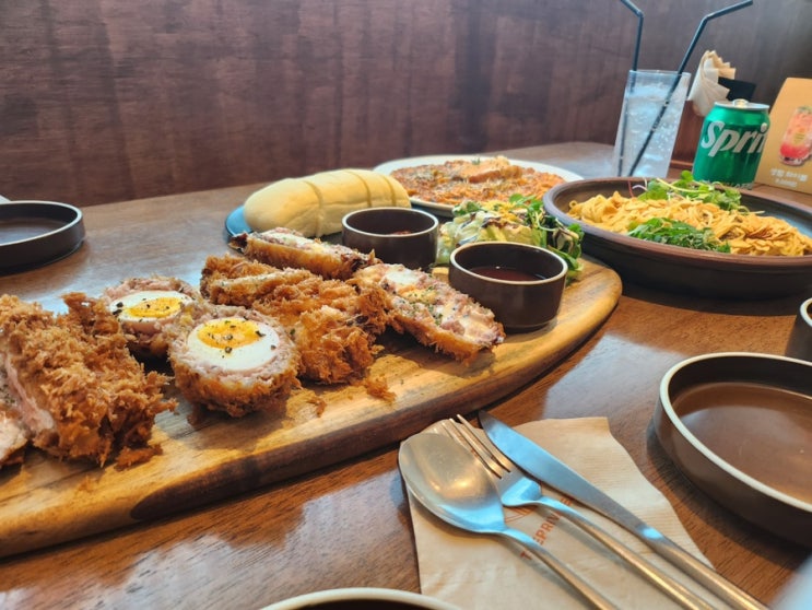동해 파스타와 카츠가 맛있는 나안동 브런치 카페 사생활” 네이버 블로그