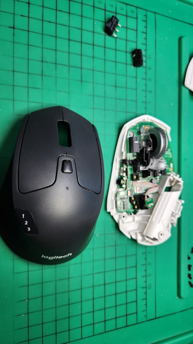 [3년 전 오늘] Logitech G5 휠스크롤 불량 휠스크롤 보드 옴론스위치 교체 작업 : 네이버 블로그