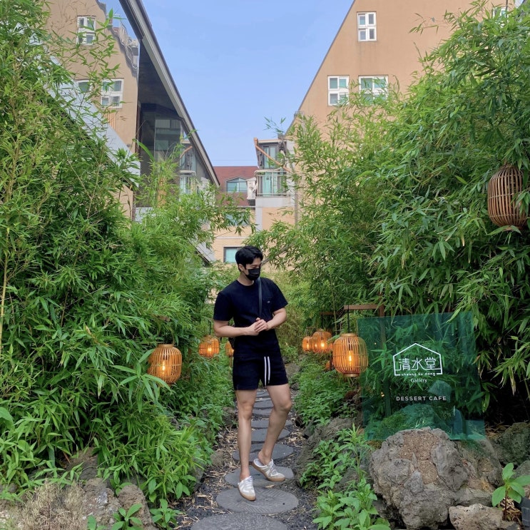 신사 가로수길 카페 청수당갤러리 공간분리 끝판왕 힐링 안하는거 어떻게 하는건데 네이버 블로그