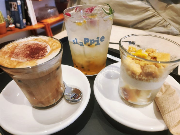 서울 새절 불광천 애견동반 가능한 디저트 맛집 응암동카페 슬랩파이 네이버 블로그