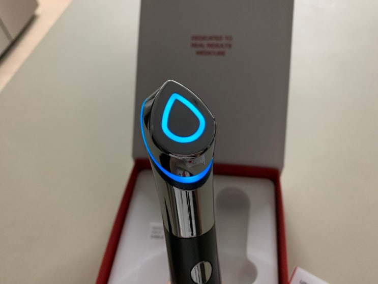 홈케어 메디큐브 에이지알 부스터힐러 춈미 디바이스 구입 후기 네이버 블로그