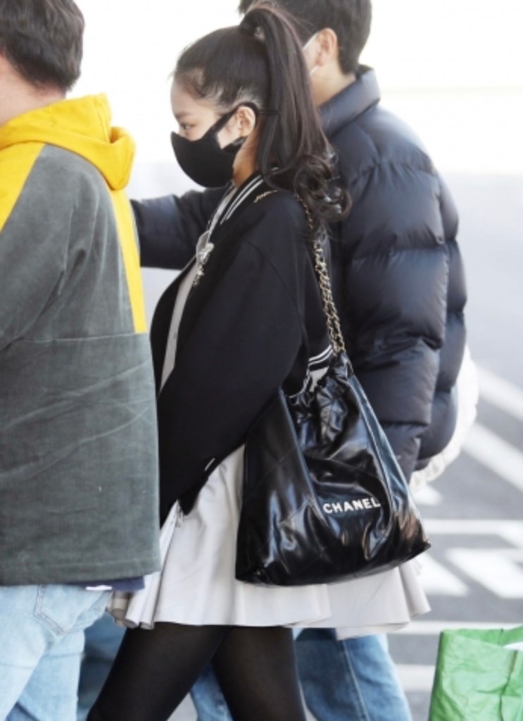 샤넬 22백 스몰 제니 공항패션 투투백 구매후기샤넬 플래그쉽 네이버 블로그