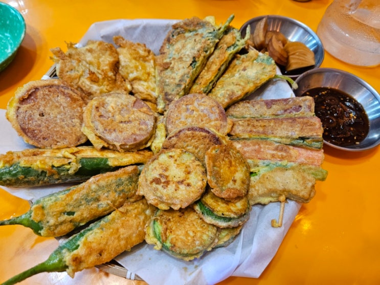 협찬×이천 라온팰리스 상가안주 맛도리에 레트로한 분위기까지 맛집인 우찬이네꼬치 네이버 블로그