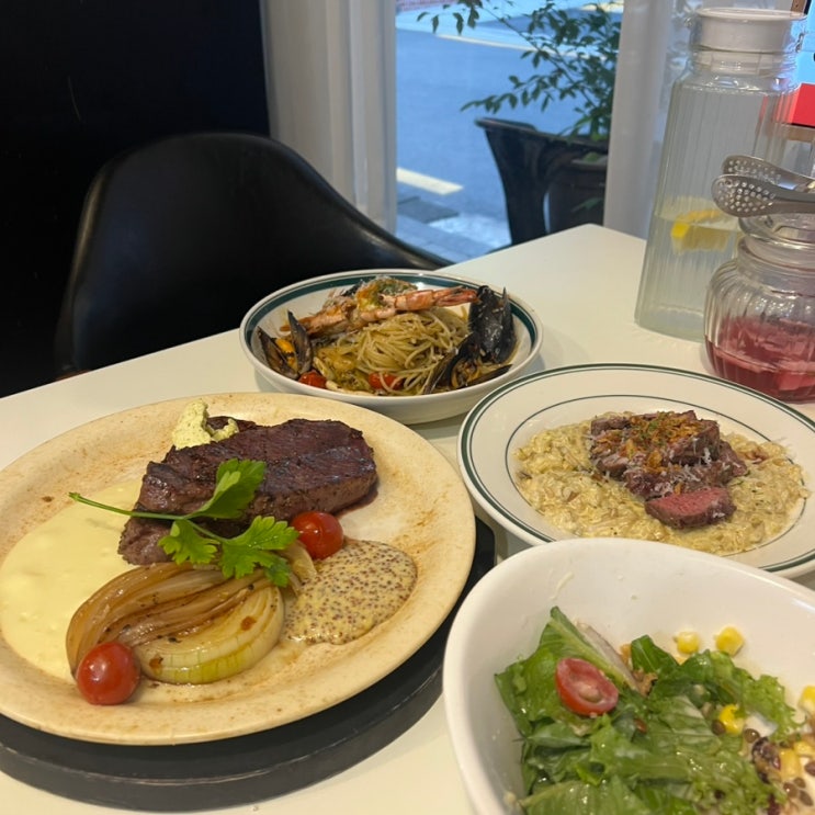 서울숲뚝섬역 우리 부모님도 인정한 성수 맛집 미테이블” 서울숲 분위기 좋고 맛있는 양식당 스테이크and파스타 전문 테이블