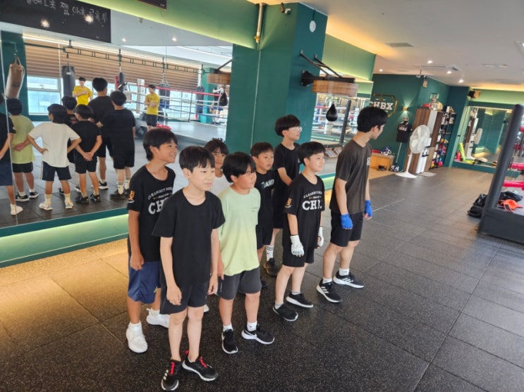 평택고덕 복싱체육관에서 단체달리기와 진짜 복싱을 배우고 있습니다 시설은 물론 전문적인 지도 드립니다 네이버 블로그