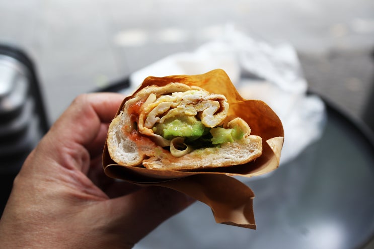 [하노이 여행] 반미뷔( Bánh mì Vui), D Juice&Coffee : 네이버 블로그