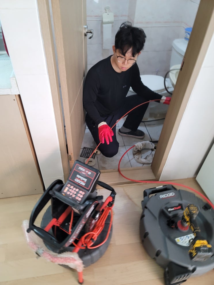 수영구 욕실 배수구 막힘 수영 화장실 막힌 배수관 뚫는업체 네이버 블로그