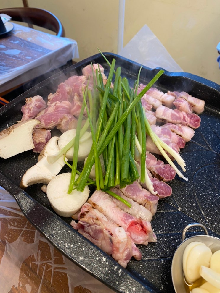 포항 남구 맛집 숙성 삼겹살쪽파 조합에 볶음밥까지 맛볼 수 있는 맛집 돼지빠 효자점” 네이버 블로그