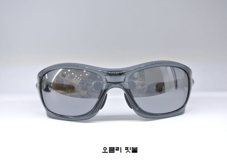 단종된 오클리 핏불 손상된 렌즈코팅 편광렌즈 교체 가공 작업기 테라타워안경원 네이버 블로그