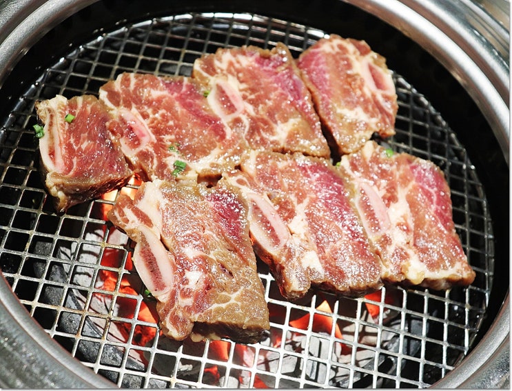 홍대 소고기 맛집 La갈비 육회 콜키지프리 청기와타운 네이버 블로그