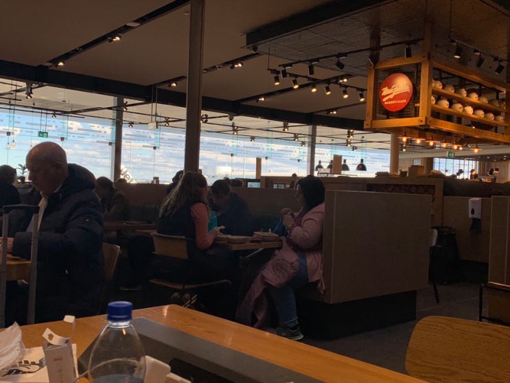 [DAY1] 인천에서 시드니 - 티웨이 지연 / 호주 국내선 환승, 항공권 변경 - rex 항공 / 멜버른 공항에서 시티로 ...