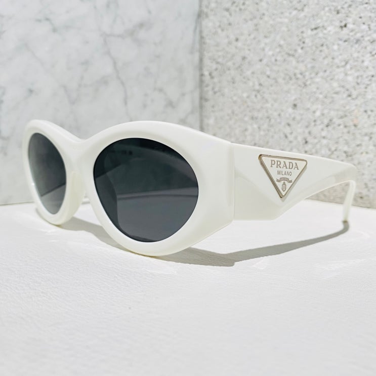 [천안 신부동안경원] (신상입고) 2023 신상 프라다 선글라스/고급선글라스/PRADA SPR 20Z-F 142-5S0/천안 ...