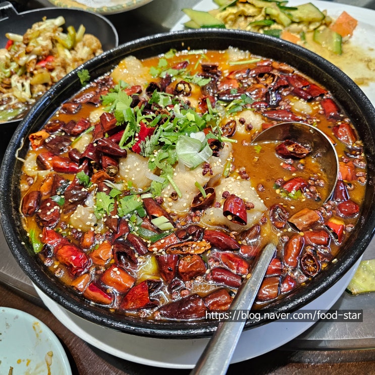 중국 산동성 칭다오 여행기 1탄 펀지우 분주를 마셨어요 중국음식 칭따오 맛집 기행 대한항공 특별 기내식 찐만두 네이버 블로그