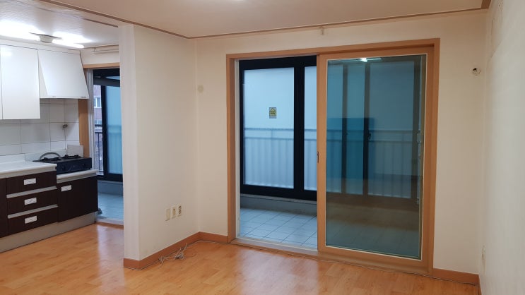 강남 신사동 압구정역 8분 신구초등학교 앞 방3 화장실2 대형 베란다 삼룸 월세 임대 사진전송용 관리번호 00689 네이버 블로그