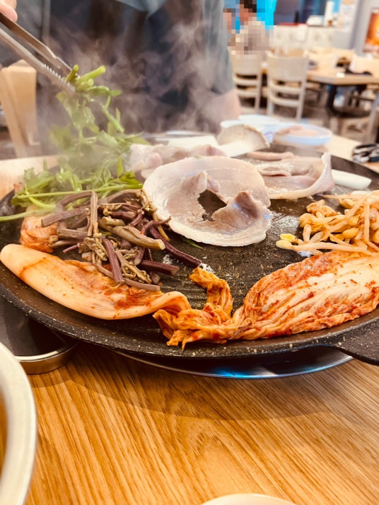 대전 괴정동 맛집 미나리솥뚜껑 향긋한 미나리에 삽겹살 꽃대패 푸짐한 맛집 네이버 블로그