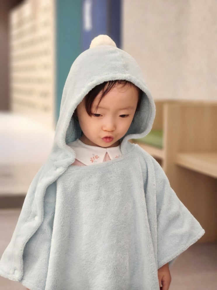 아기 물놀이 비치 목욕 가운 코니 이지바스 후드 타올 두돌 아기 후기내돈내산 네이버 블로그