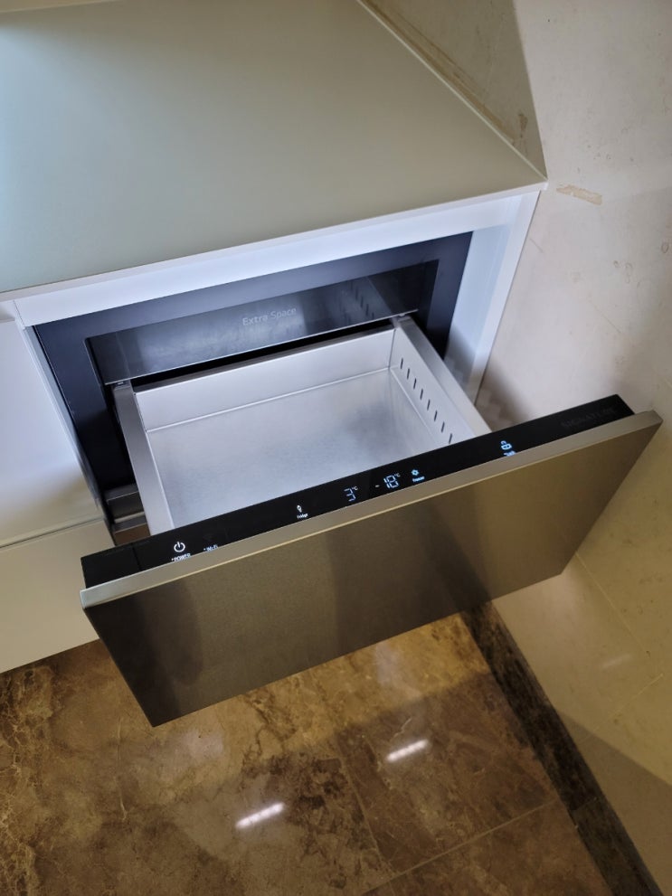 서초동 주택, LG 시그니처 아일랜드 냉장고 U092CN41, 밀레 콤비오븐 H7840BM, 식기세척기 G7114SCI, 밀레 ...