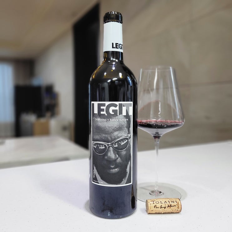 톨라이니 레짓 카베르네 소비뇽 2018 (Tolaini Legit Cabernet Sauvignon) - 오랜만에 다시 만난 ...