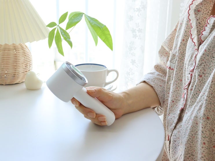 손선풍기 휴대용 냉각패드로 더위 속 땀 식히기 아트박스 품 POOM : 네이버 블로그