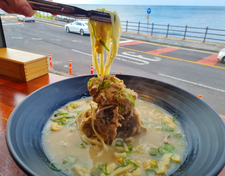 제주공항맛집 진한 고기국수에 뼈찜까지 꽃길국수공항본점 네이버 블로그