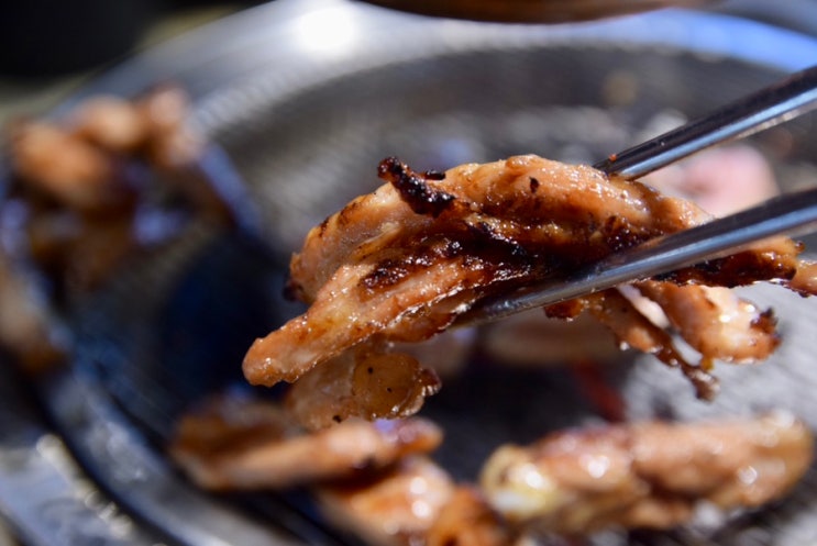 영등포구청 맛집 영등포시장 닭갈비는 여의도 숯닭에서 닭목살과 하이볼 먹고 온 후기 닭갈비 닭목살 된장찌개 묵사발