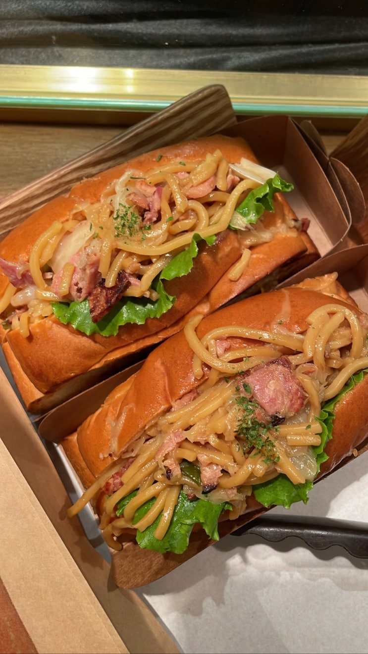 대전 성심당 롯데백화점 시그니처 샌드위치 야끼소바빵고기한쌈 샌드위치 솔직 후기 나오는 시간 네이버 블로그