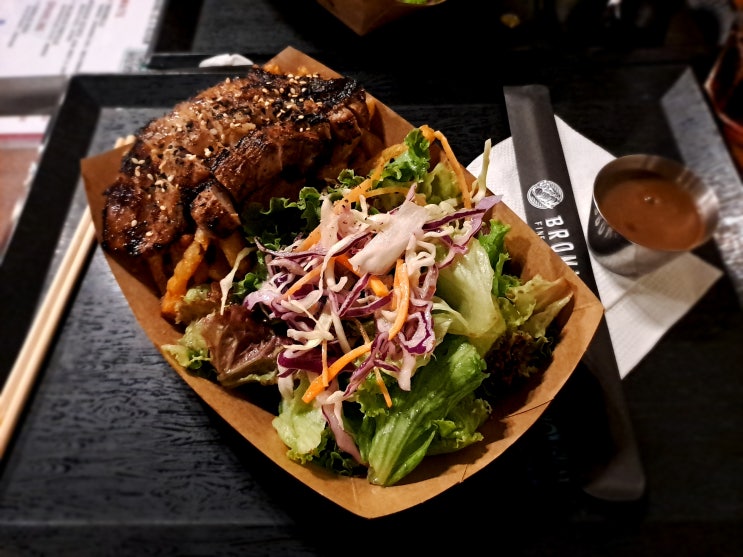 하노이 서호 근처 고기+감튀+샐러드 삼합 -[ Bromigo - Fine Street BBQ] : 네이버 블로그