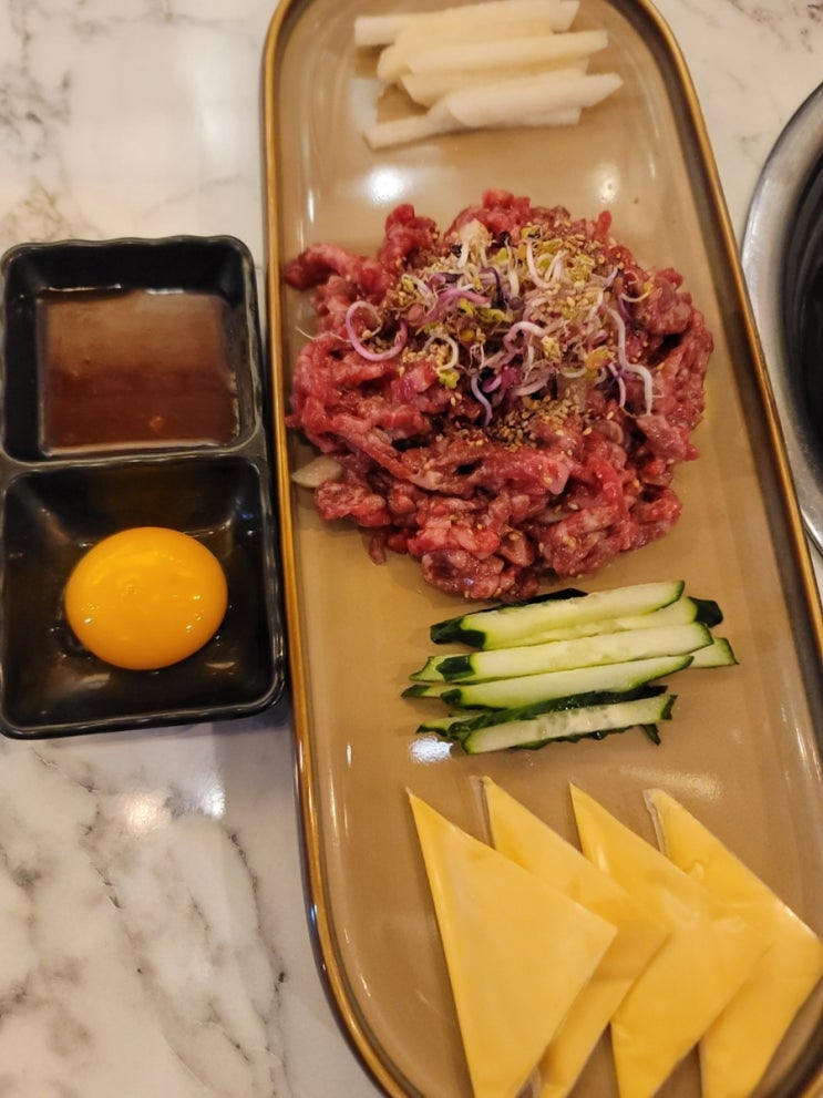 양정 맛집 양정 행복한상 입에 넣으면 사르르 녹는 최고의 육회 집 네이버 블로그