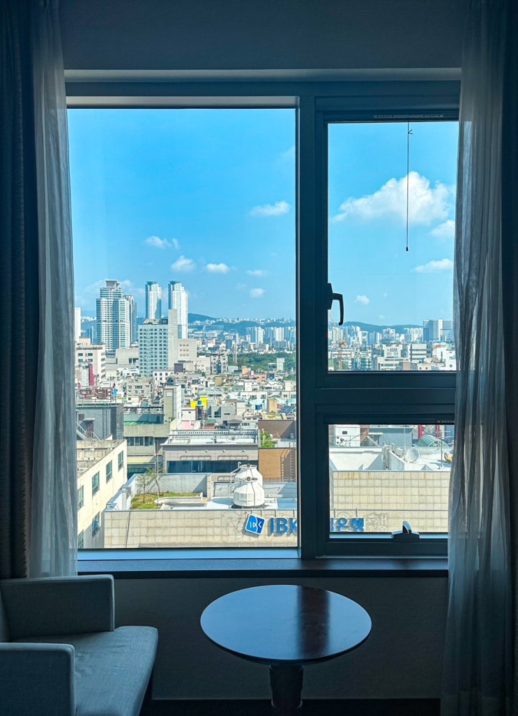 [울산 롯데시티호텔]스탠다드 트윈룸, 외부 주차장 이용 후기 : 네이버 블로그