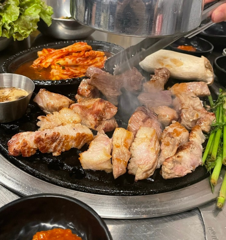 왕십리 삼겹살 소고기 맛집 두툼한 고기가 맛있는 고깃집 왕고을 추천 육회 목살 항정살 토시살 네이버 블로그