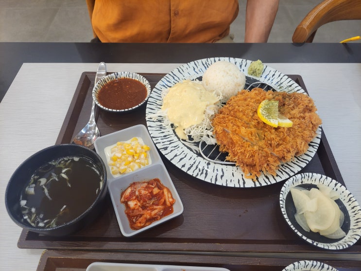 신천동돈까스맛집 겉바속촉! : 네이버 블로그