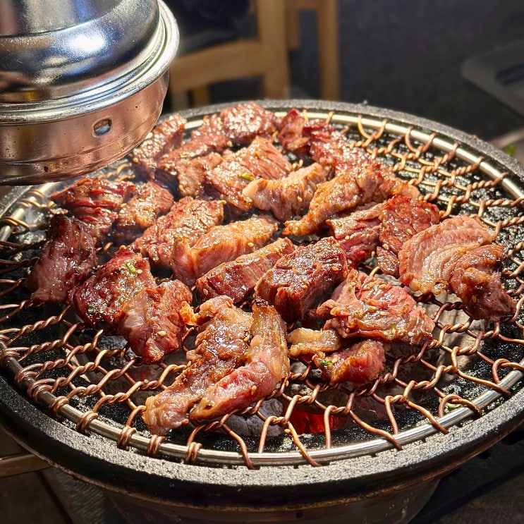 용리단길 고기집 천우목장 달달한 소고기 데이트 한우 소갈비살에 소주 짱 네이버 블로그