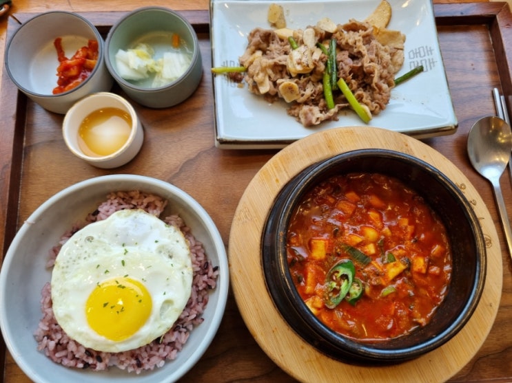 장승배기역 된장찌개맛집 우된장 장승배기점 : 네이버 블로그