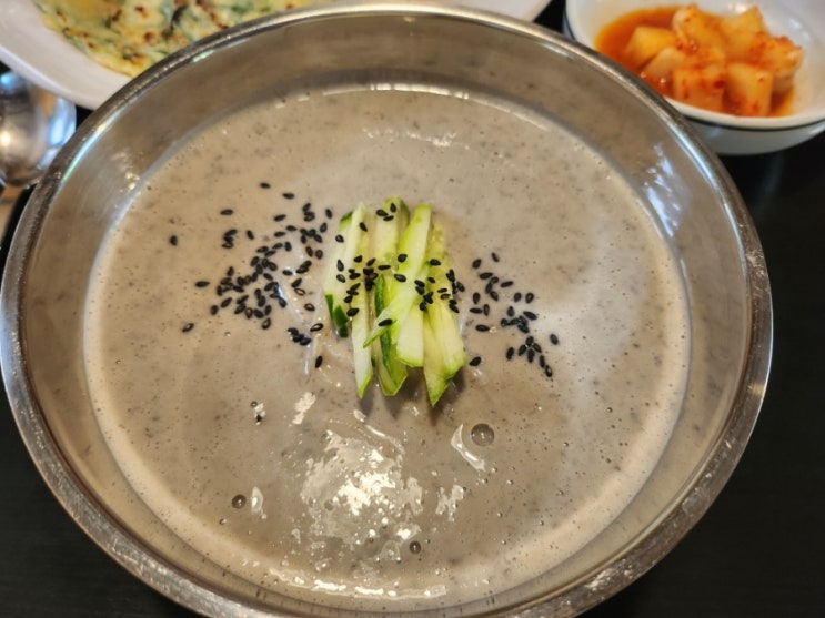 [판교맛집] 석운동 서리태 콩국수 맛집 "예랑칼국수" : 네이버 블로그
