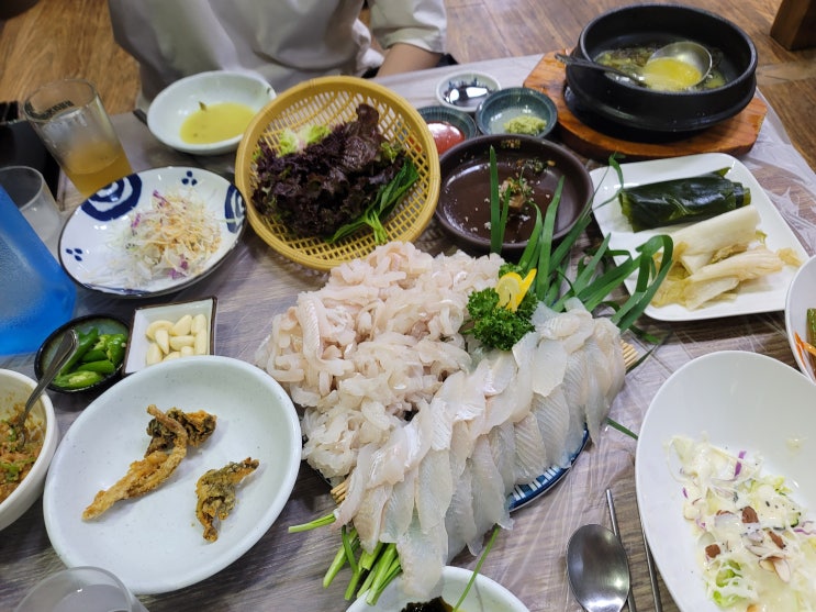 부산 여행 맛집 해운대 근처 가성비 넘치는 횟집을 찾고 있다면 유명한횟집 내돈내산리뷰 네이버 블로그