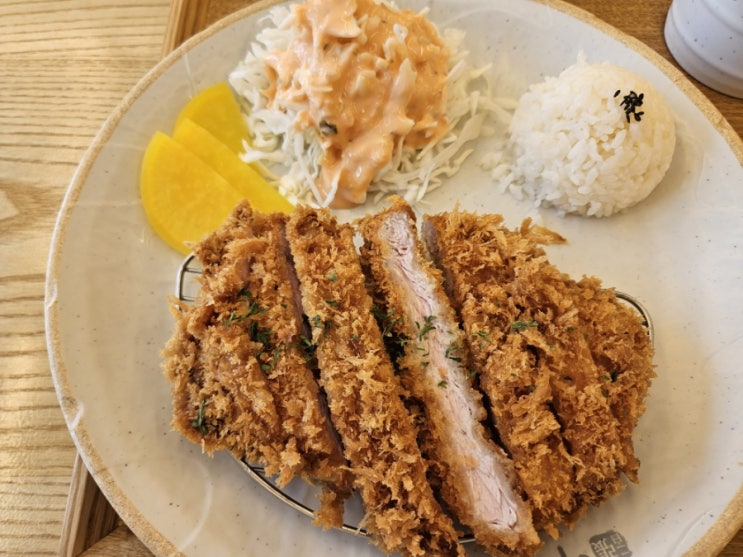 돈까스와 쫄면이 맛있는 이백장돈가스음성금왕점혼밥하기 좋은 식당내돈내산후기 네이버 블로그