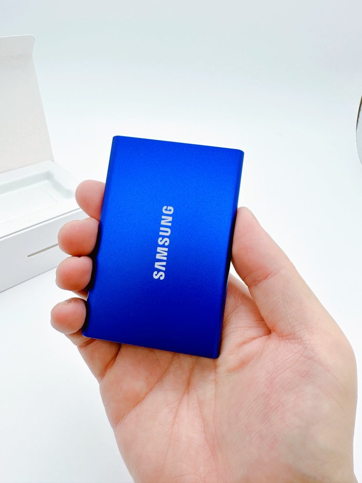 삼성 T7 2TB 외장SSD 리뷰 : 가볍고 넉넉한 용량, 할인가는 참을 수 없지 : 네이버 블로그