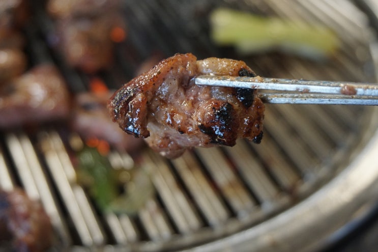 을지로연탄구이 김포고촌맛집 고기와 해산물의 만남 레트로 인테리어의 특별한 정취 네이버 블로그