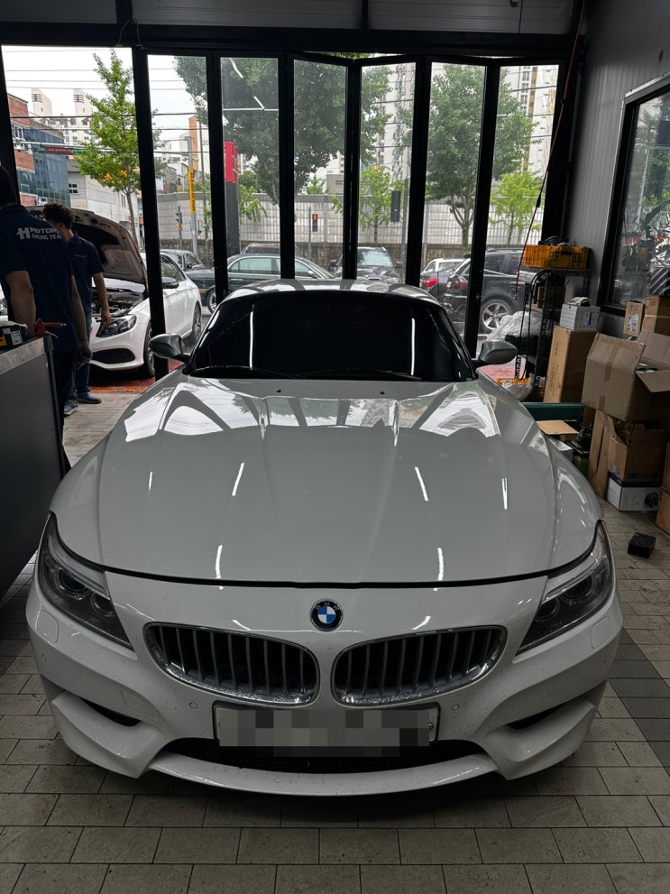 광주 Bmw Z4 브레이크 패드라이닝 디스크 로터 함께 교체시 브레이크소음 예방에 직빵 네이버 블로그