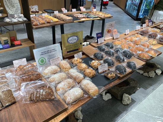 부산 카페동래 카페 동래 롯데백화점 수요미식회 맛집 베이커리카페 ‘로카보어테이블‘ 네이버 블로그