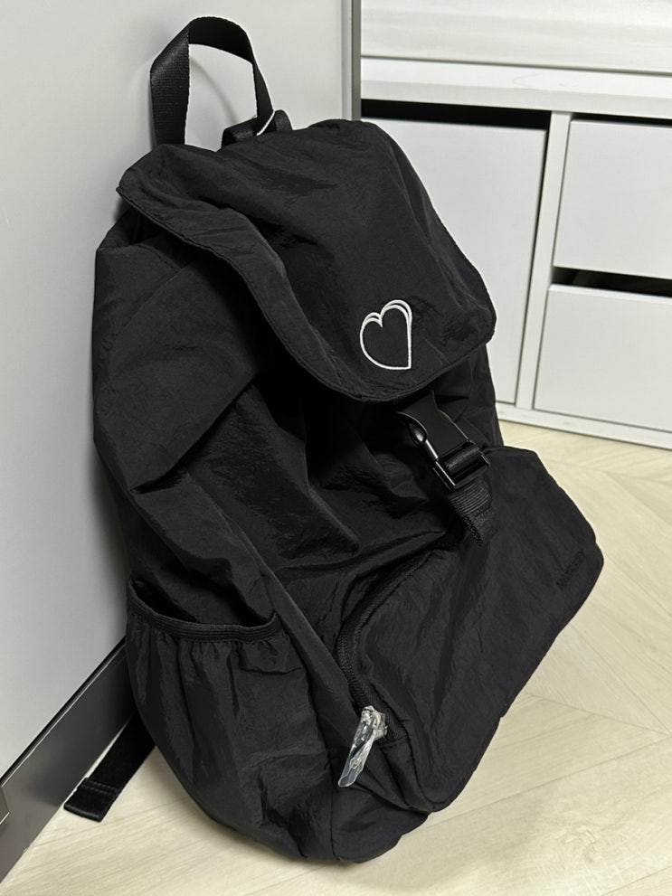[MAZZZZY] 마찌 signature heart backpack (black) 백팩 후기 : 네이버 블로그