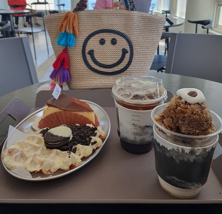 ( Auspice coffee 어스피스커피 ) 포항시 남구 호미곶면 | 오션뷰에 디저트가 맛있는 카페 : 네이버 블로그