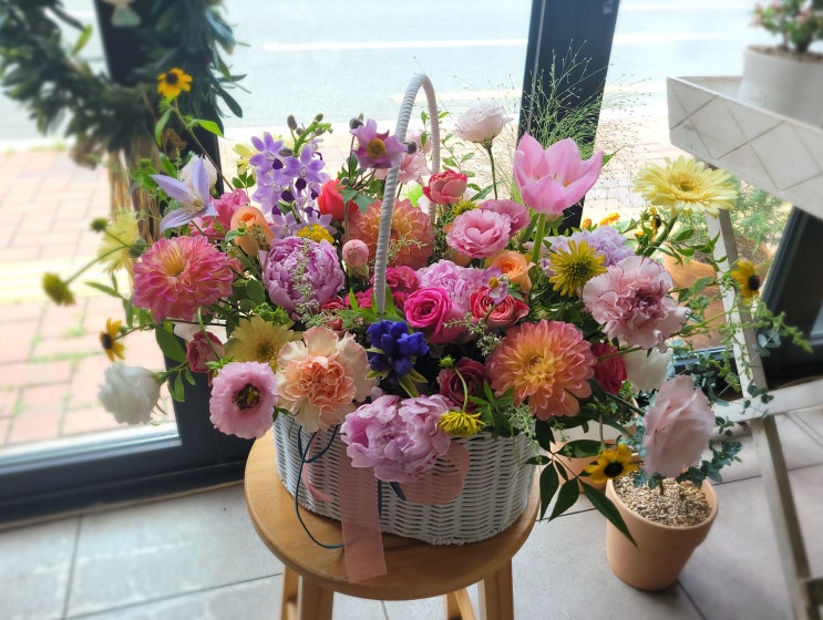 Mayflower 어머니께♡ 대형 꽃바구니대구동구예쁜꽃집각산동꽃집대구혁신도시꽃집신서동꽃집반야월꽃집대구안심꽃집율하동