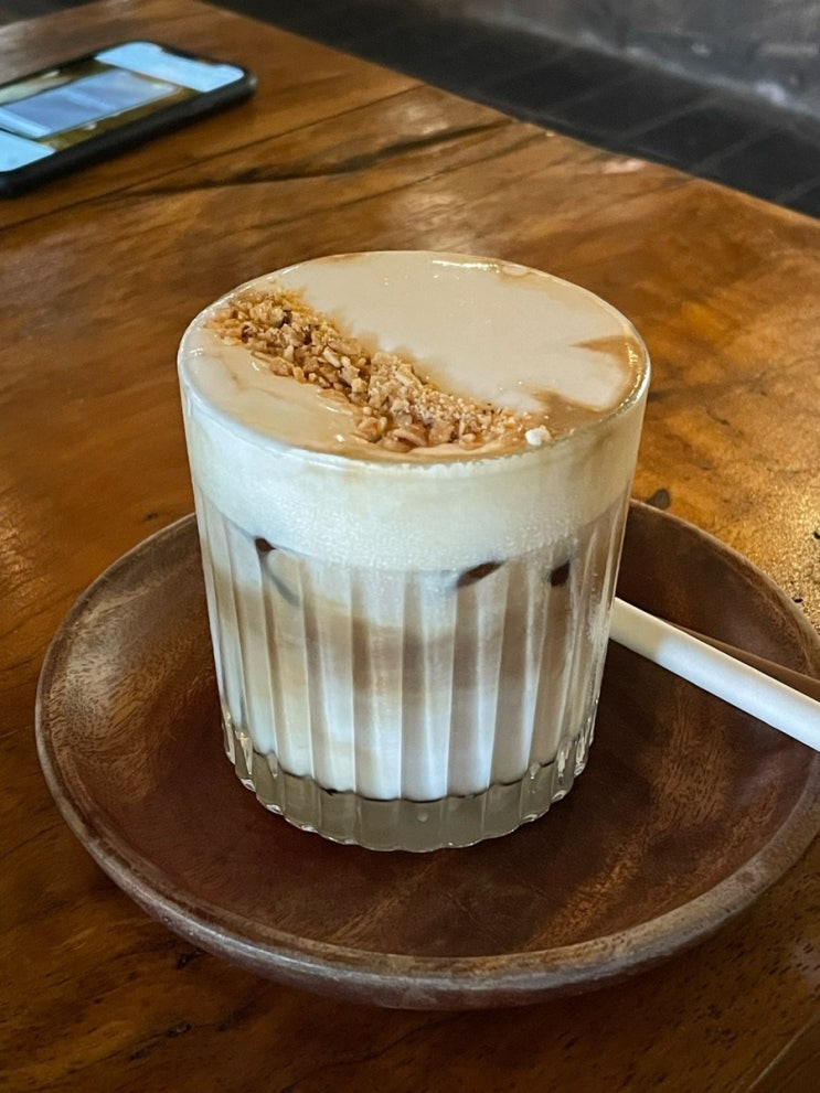 베트남 푸꾸옥 안바카페 AnBa cafe / 아침 일찍 여는 푸꾸옥 카페 / 코코넛 커피 맛집🥥☕️ : 네이버 블로그