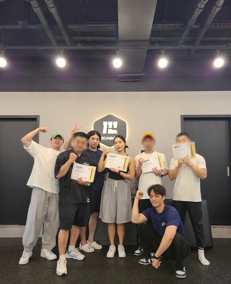 충주 호암동 Pt 충주 호암동 헬스장충주 기능성 운동트레이너 교육 추천충주 여자 트레이너충주 호암동 여자 트레이너