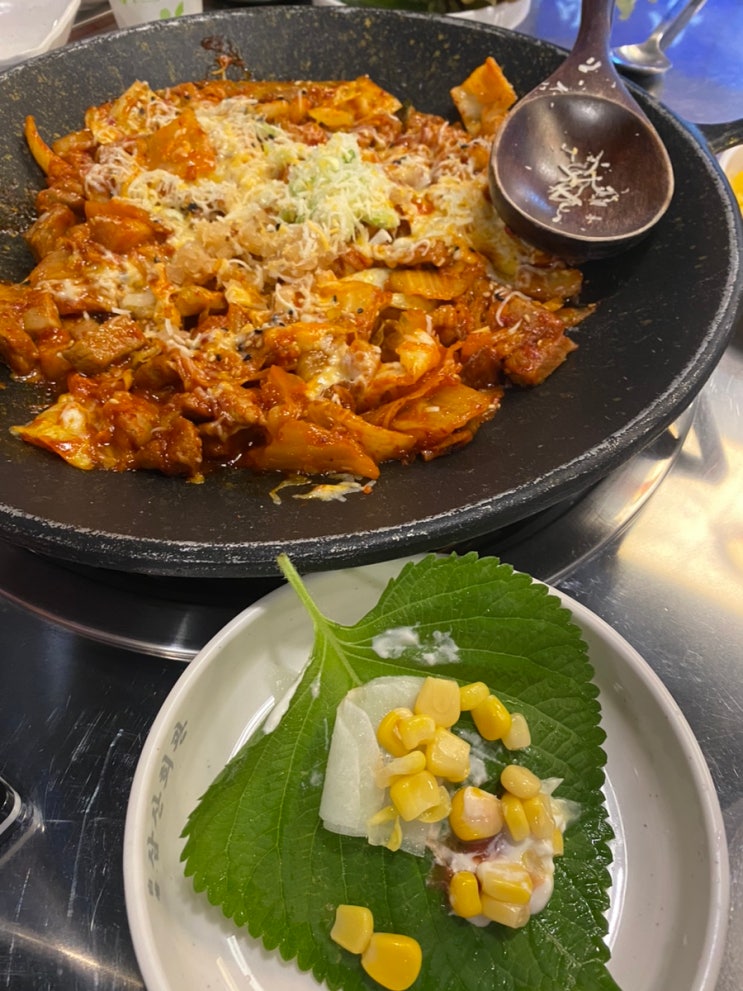 오늘 뭐먹지 한마음 병원 근처 주차 편한 창원 돼지김치구이 김치찌개 맛집 삼산회관 창원중앙점 네이버 블로그